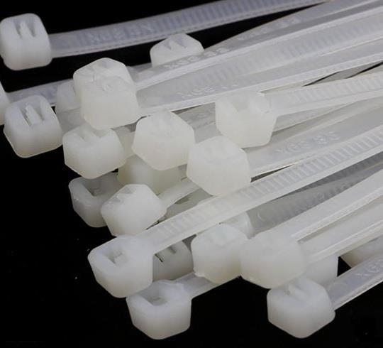 12x WHITE Wheel Trims Security Clips Ties Straps suits VOLKSWAGEN vw ...