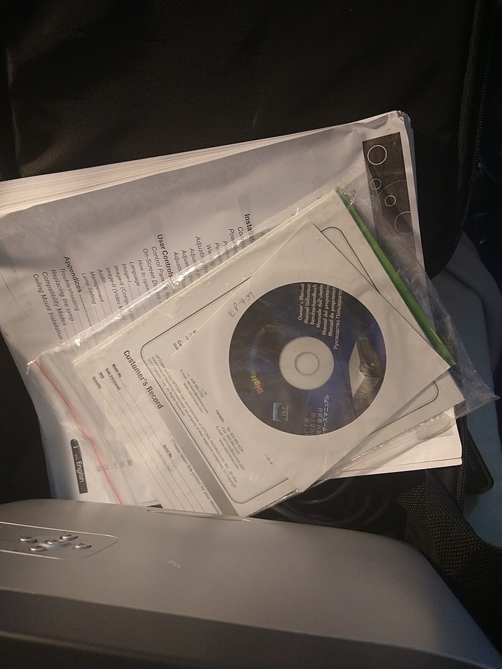 Optoma EP739 DLP Portable SVGA Video Projector 1024 x 768 Free Shipping ...