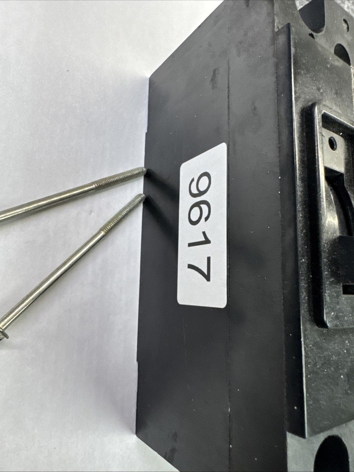 Cutler Hammer CC2200 200 Amp 2 Pole Circuit Breaker CC 240V 200A Lugs ...