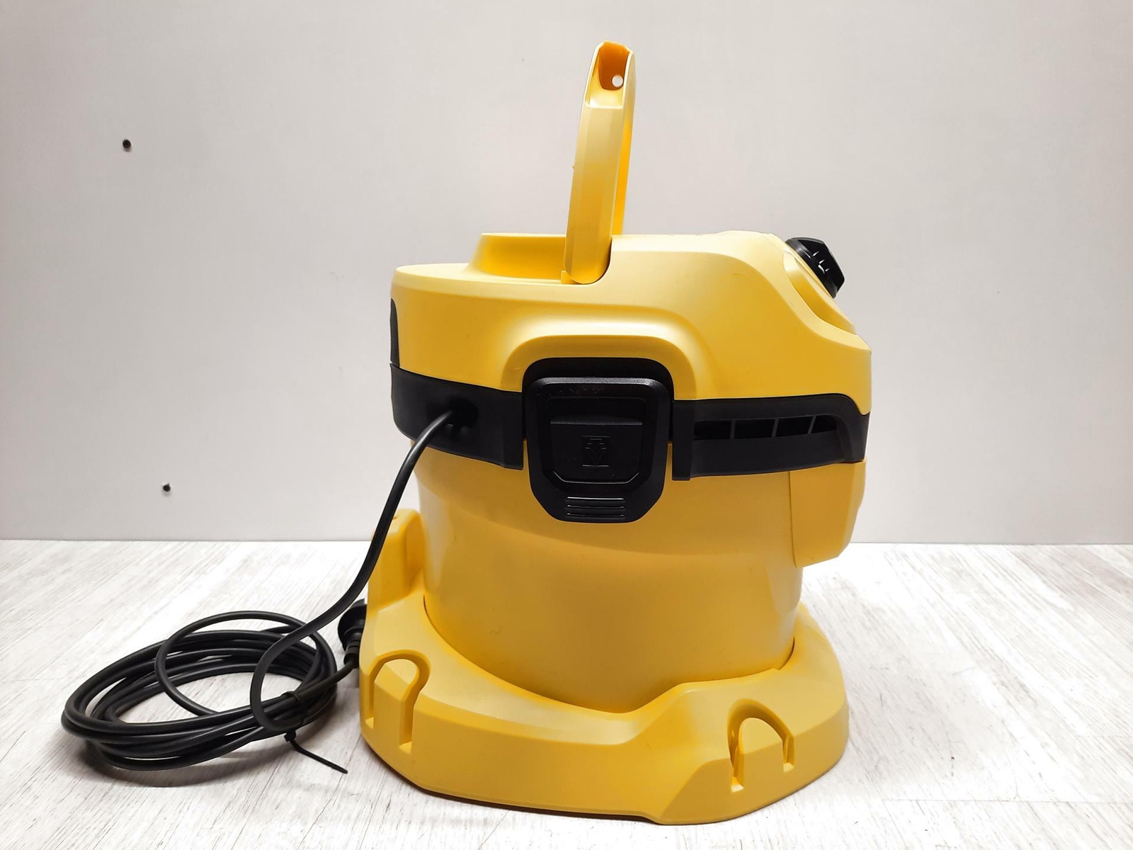 Industriesauger Karcher WD 2 PLUS 1000W 12L 4054278874555 | eBay