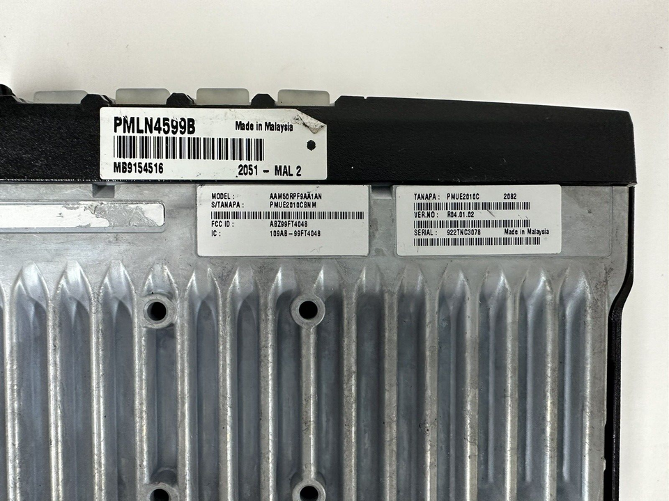 Motorola Radius CM300 438-470 MHz UHF 40 W Two Way Radio AAM50RPF9AA1AN ...