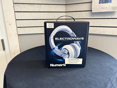 Numark ElectroWave Electro Wave Premium Isolating DJ Headphones | eBay