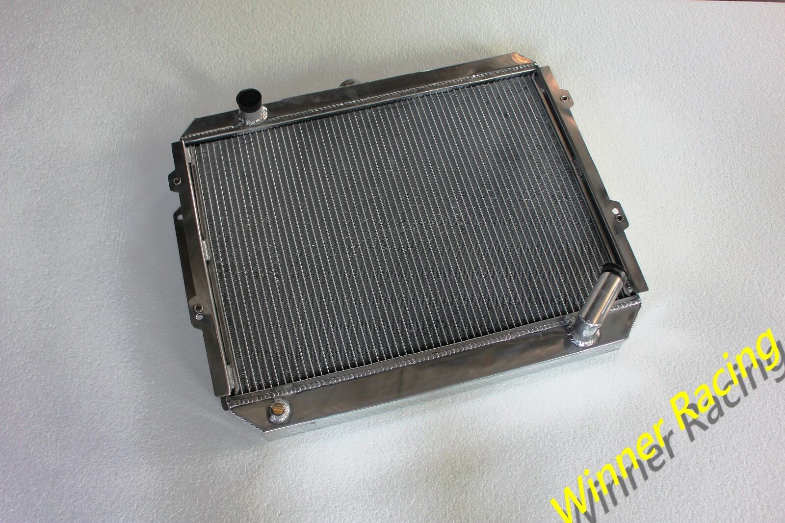 RADIATOR FOR Mitsubishi Pajero/Montero L04-G 2.6 L 4G54; 2.3TD 2.5TD MT ...