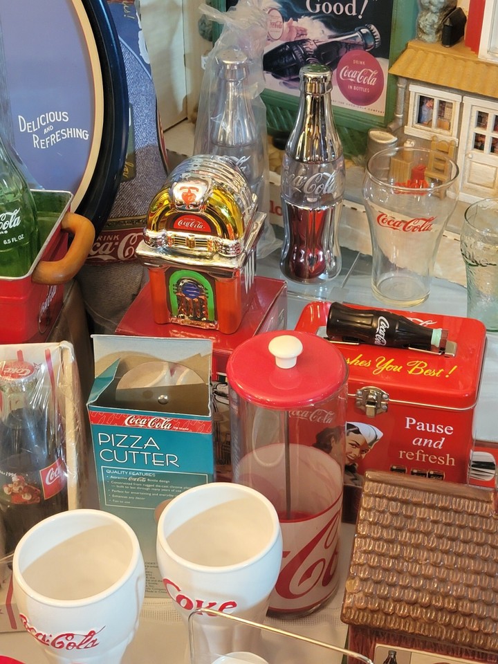Coca Cola COLLECTION Huge Vintage Lot Coke Collectibles OVER 225+ Items ...
