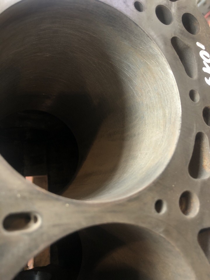 Mercedes Benz Motor Motorblock OM601 OM 601.970 V 230TD W638 Vermessen ...