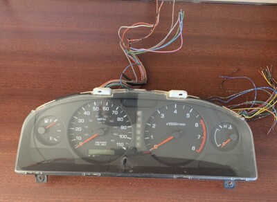 00 FRONTIER SPEEDOMETER CLUSTER GUAGE INSTRUMENT ODOMETER Tachometer ...