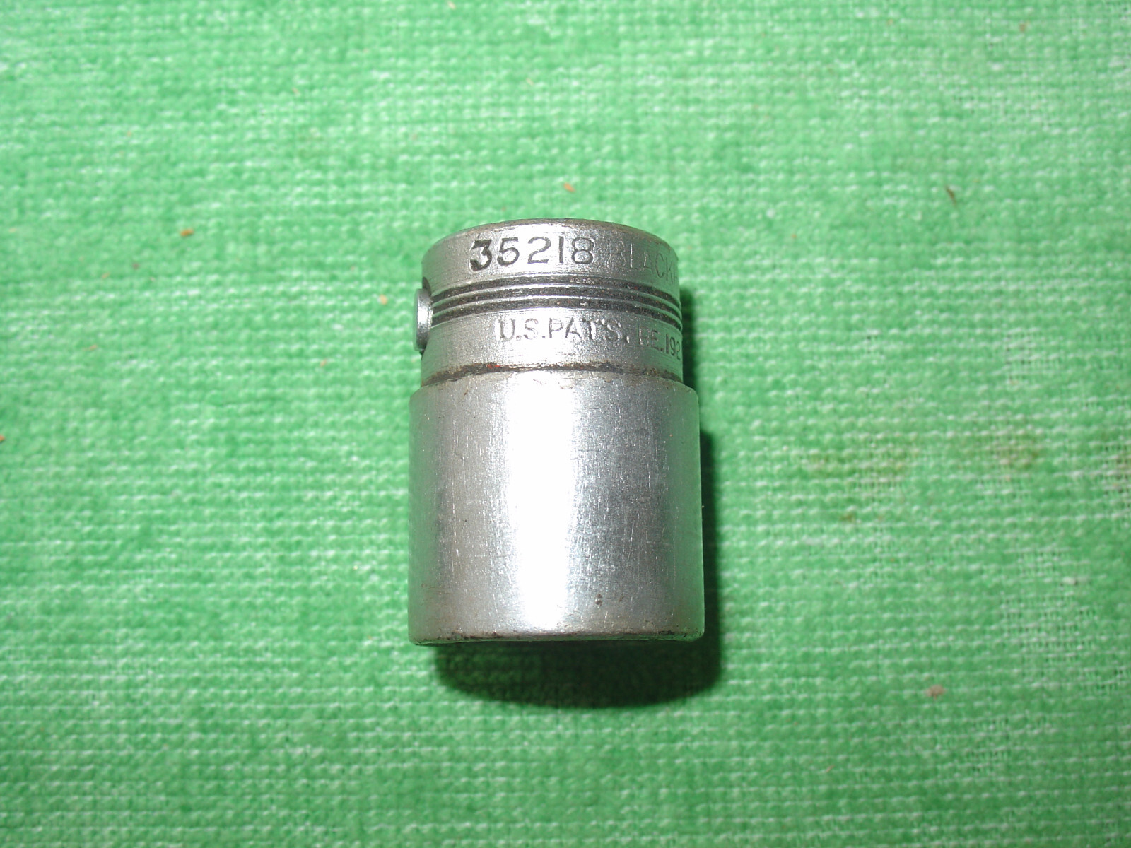 VINTAGE BLACKHAWK 7/16" Dr. 15" BREAKER BAR No.39985 + SOCKET No.35218 ...