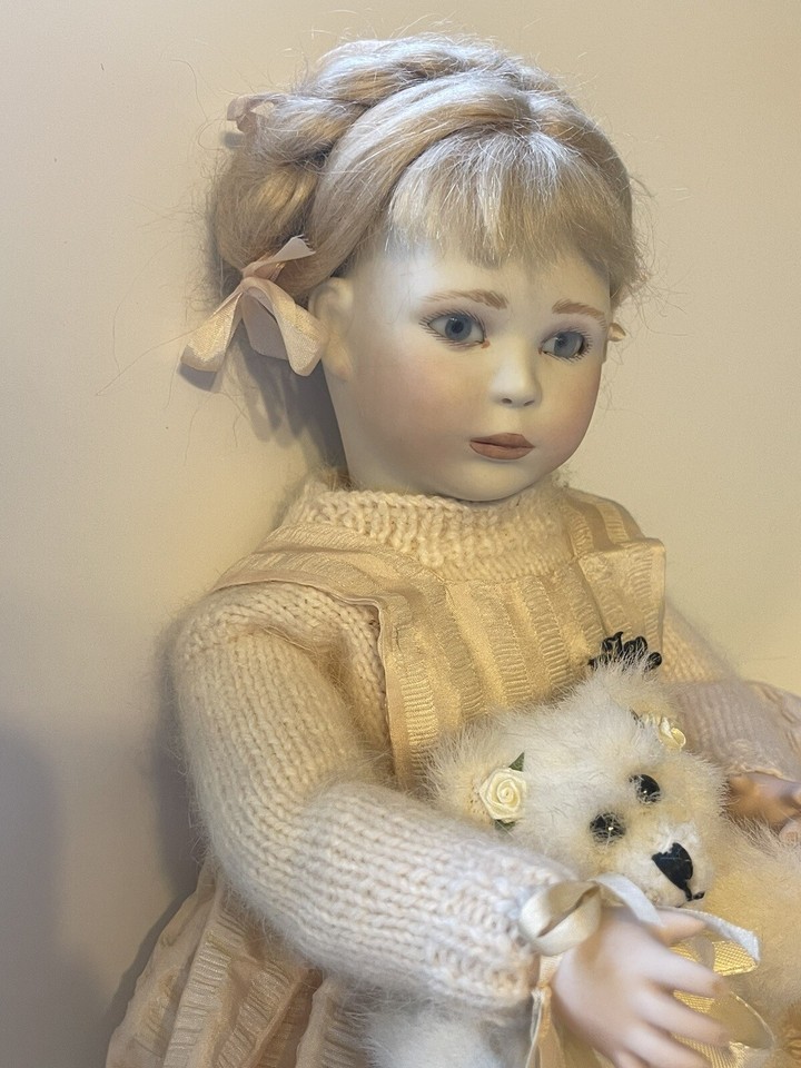 Lynne and Michael Roche artist doll Beth And Her Box Of Treasures 24/50 ...