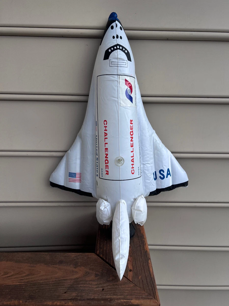 Inflatable Spacecraft Kitchen