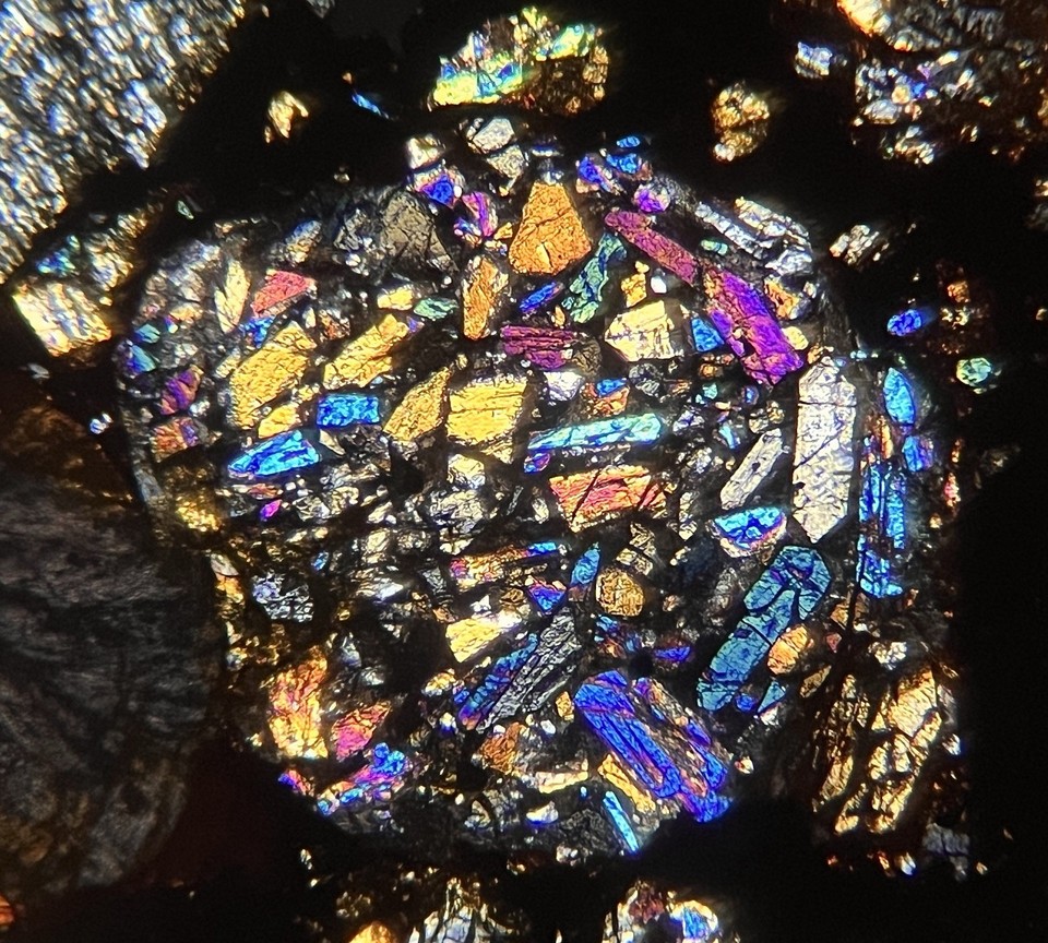 Meteorite NWA 16457 - LL3 Chondrite CHONDRULES PARTY !! - Thin Section ...
