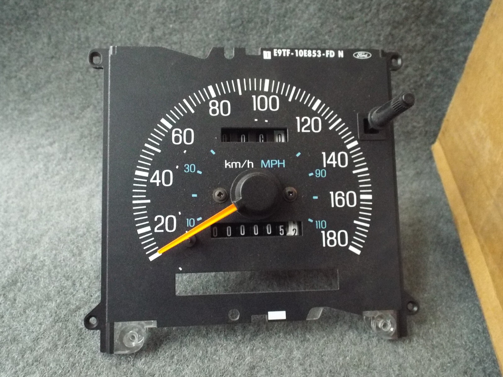 NOS 180 KMH Speedometer 1987 1988 1989 1990 1991 Ford F150 F250 Bronco ...