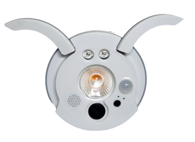 Sengled Snap LED Floodlight & Security Camera with Wi-Fi and Motion ...