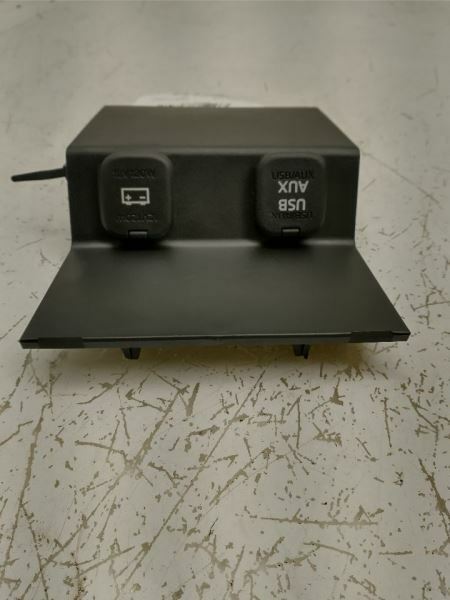 14 15 16 17 Mazda 6 USB AUX Auxiliary & Power Outlet Rear Console OEM ...