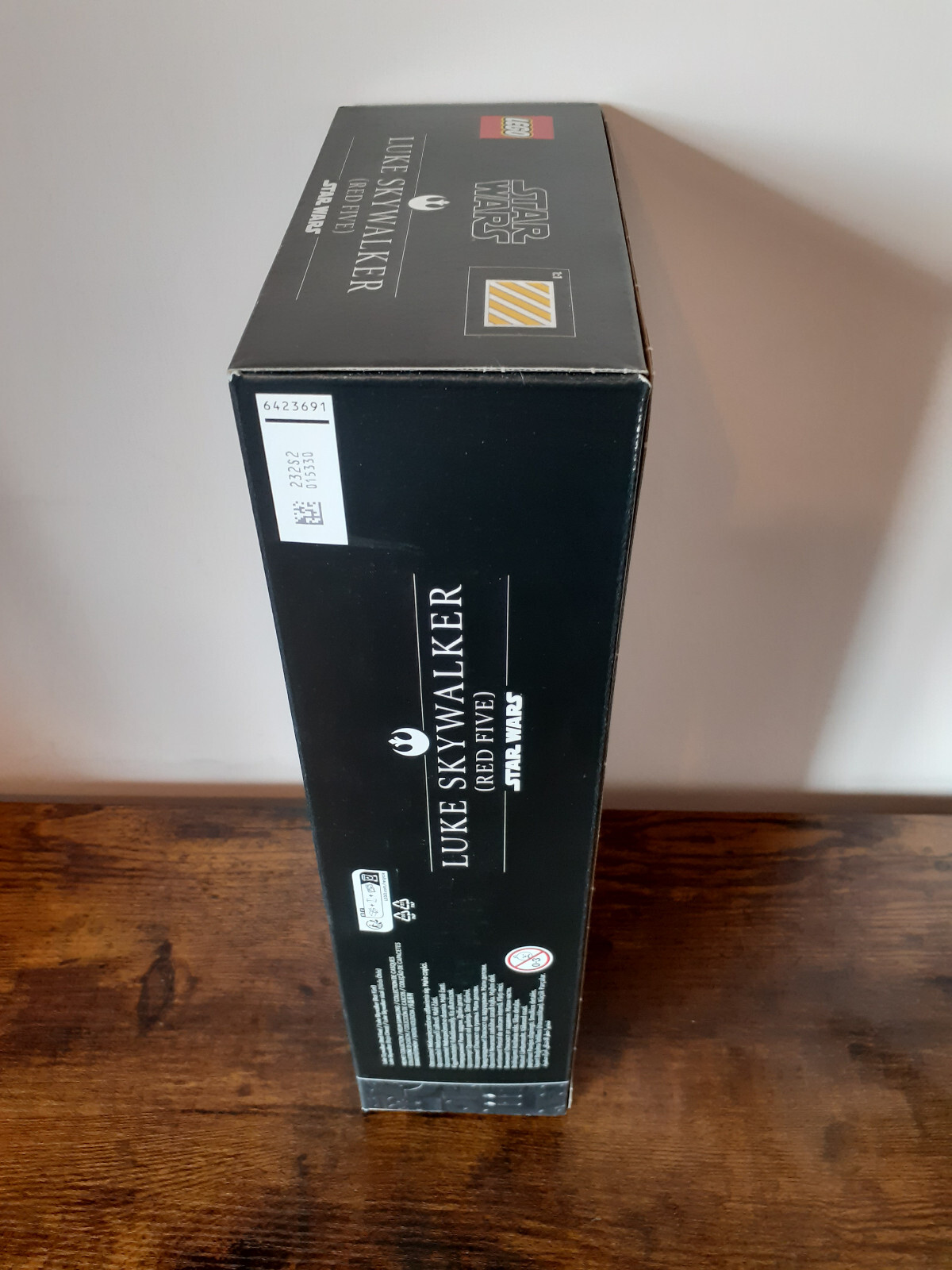 LEGO STAR WARS Luke Skywalker (Red Five) Helmet 75327 Brand New ...