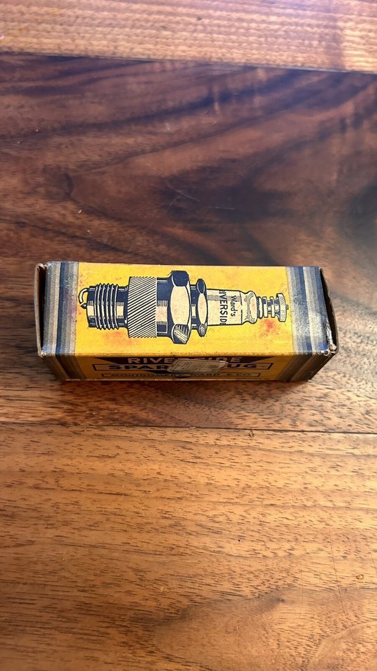 Vintage Spark Plug Empty Display Box - Riverside Montgomery Ward & Co ...