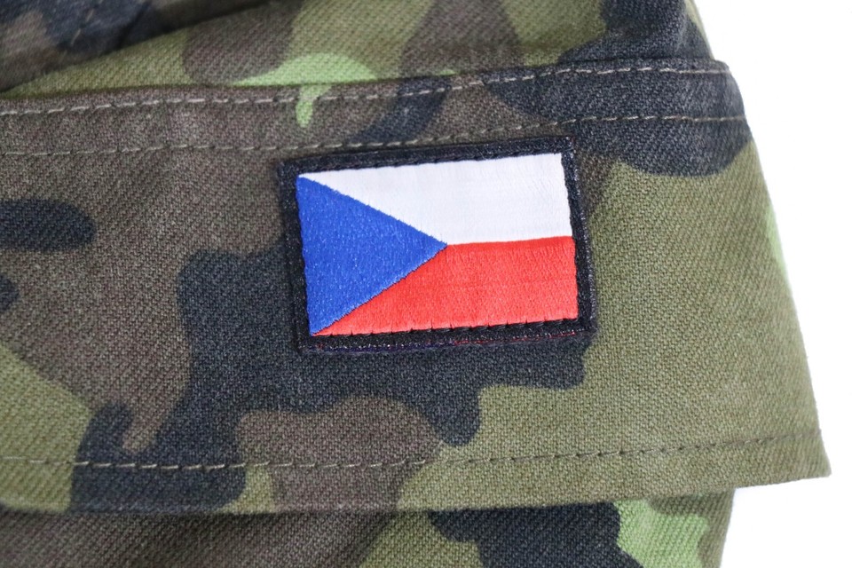 Large - Czech Army M95 Woodland Camo Combat Field Jacket Military ...