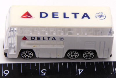 Realtoy Delta Airlines Bus Diecast Car Toy Maroon Brown 65 | eBay