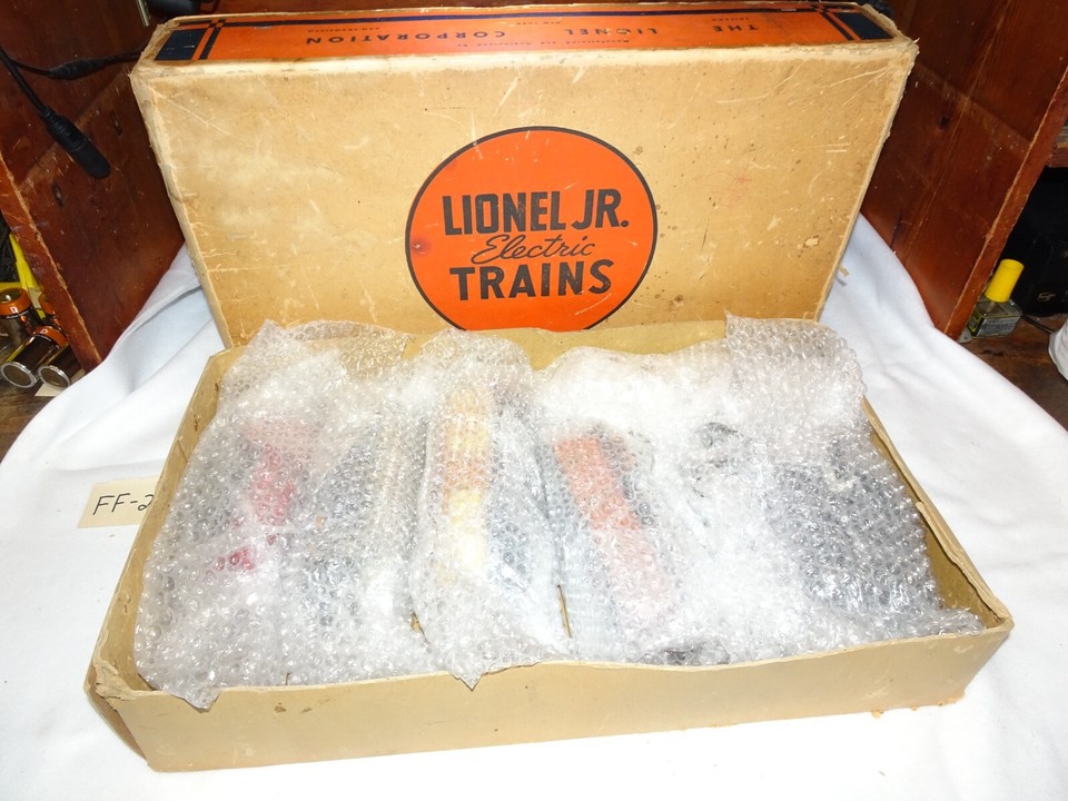 Vintage Lionel JR 1055 Prewar Freight Train Set w'Transformer and RED ...