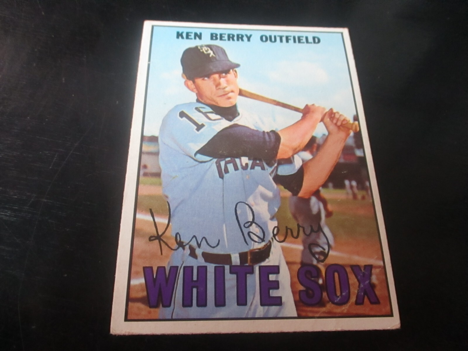 ken berry (chicago white sox - of) 1967 topps card #67 excellent ...