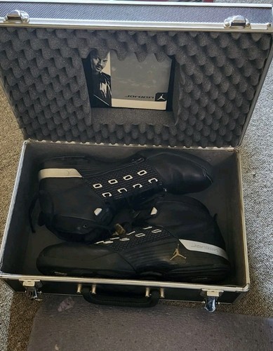 Jordan 17 Suitcase For Size 14 | eBay