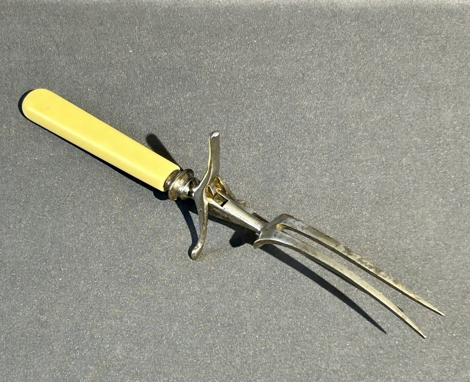Yellow Bakelite Handle Meat Fork w Flip Stand Carving, Serving Ivory ...