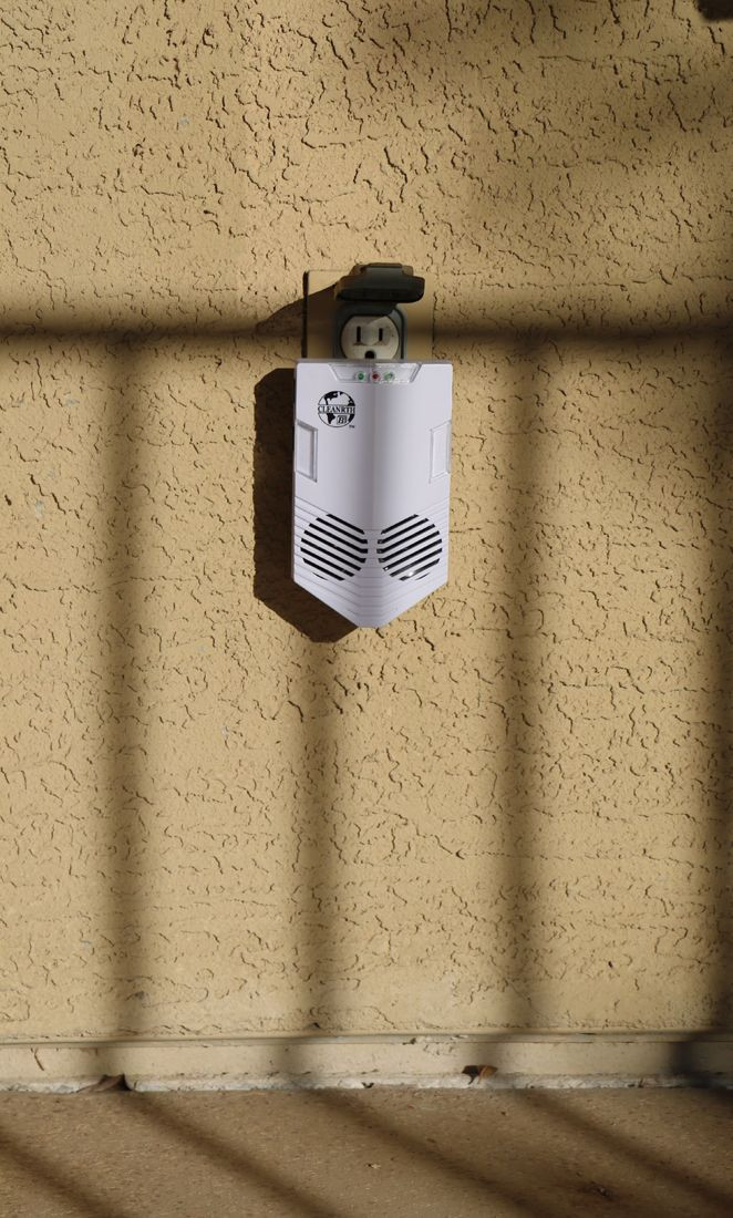 USED Cleanrth CB006 Advanced Ultrasonic Bat Repelling System USED ...