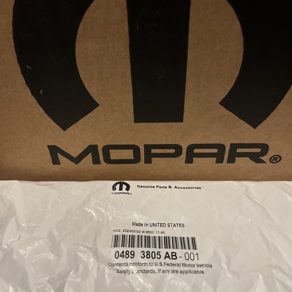 Mopar 04893805AB Engine Valve Cover Gasket | eBay