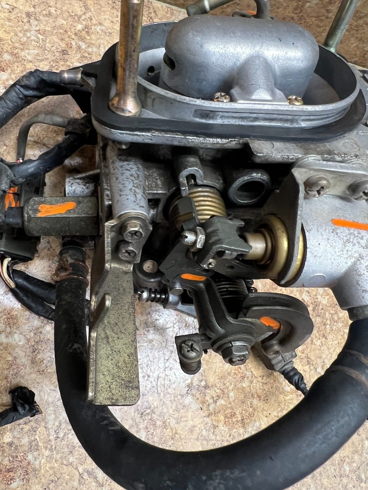 ⁉️86-89 NISSAN D21 HARDBODY PATHFINDER 2.4L THROTTLE BODY FUEL ...