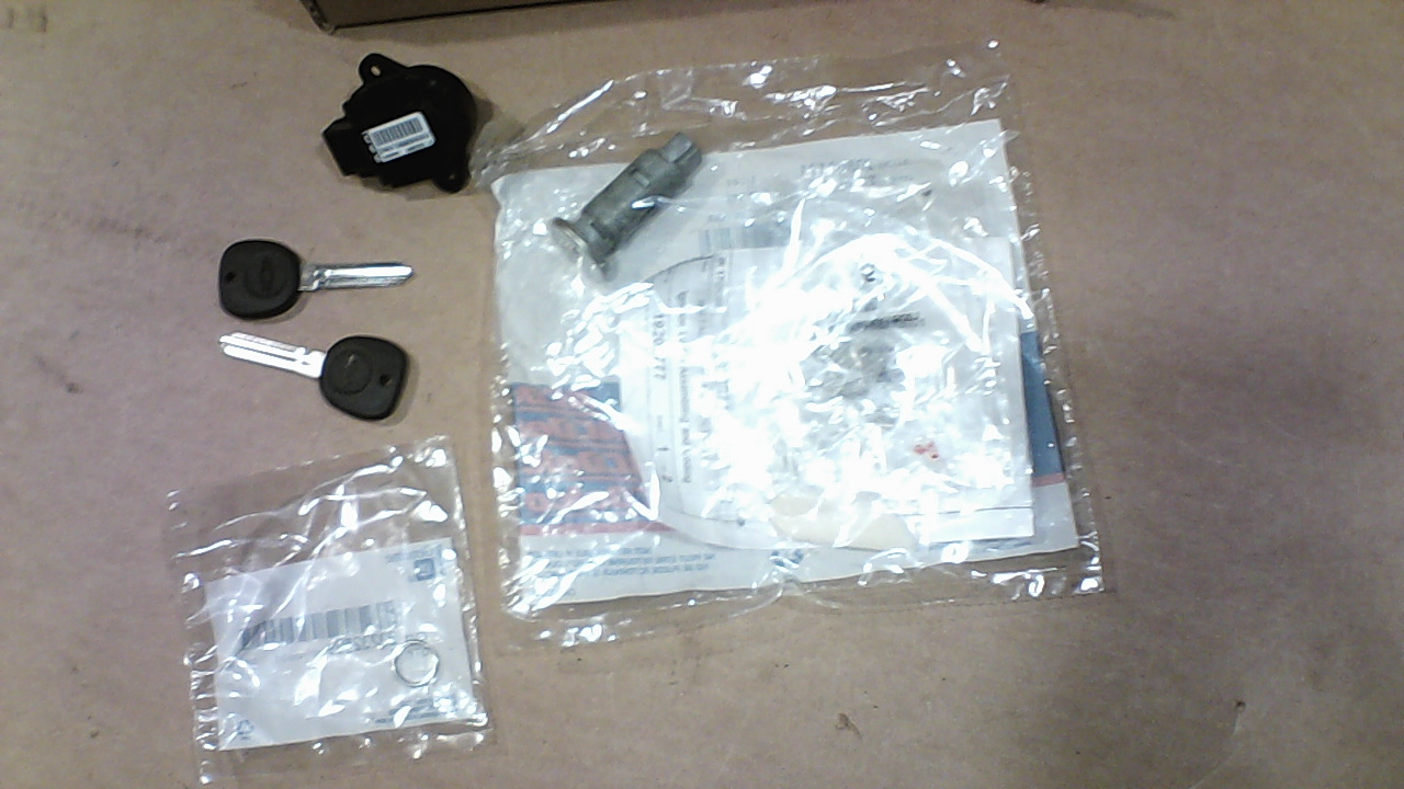 OEM Genuine GM CHEVROLET AC Delco Ignition Lock Cylinder Kit with Keys ...