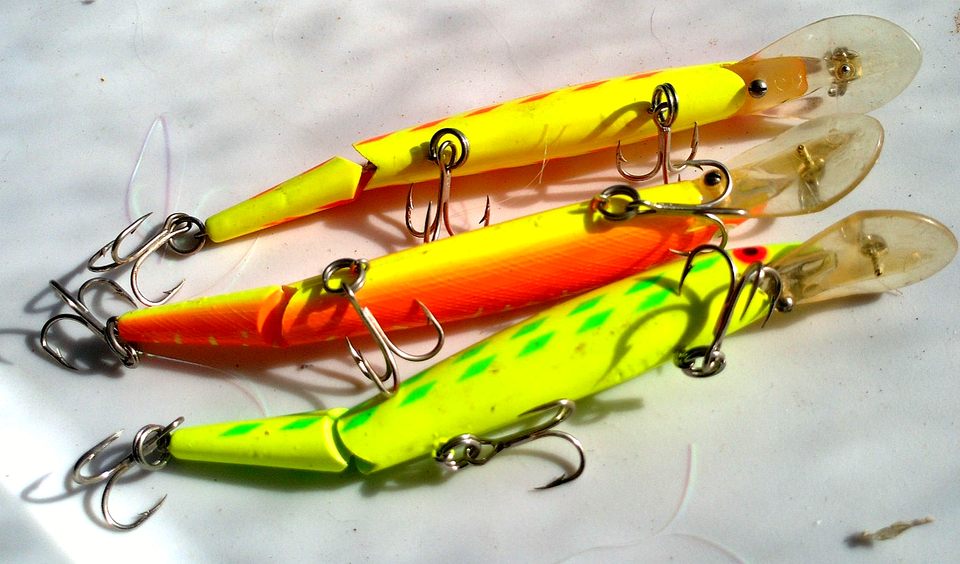 Lot 3 Vintage Rebel Fastrac Jointed Minnow Crankbait fishing lures w ...
