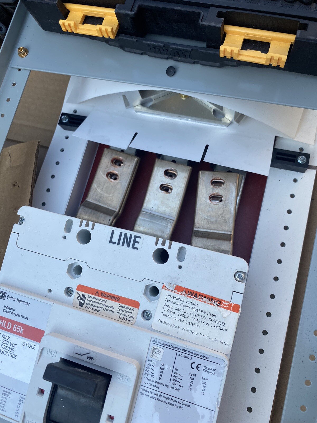 EATON MOUNTING HARDWARE VERTICAL LD HLD PANEL PRL3 600A 600V 3PH ONLY ...