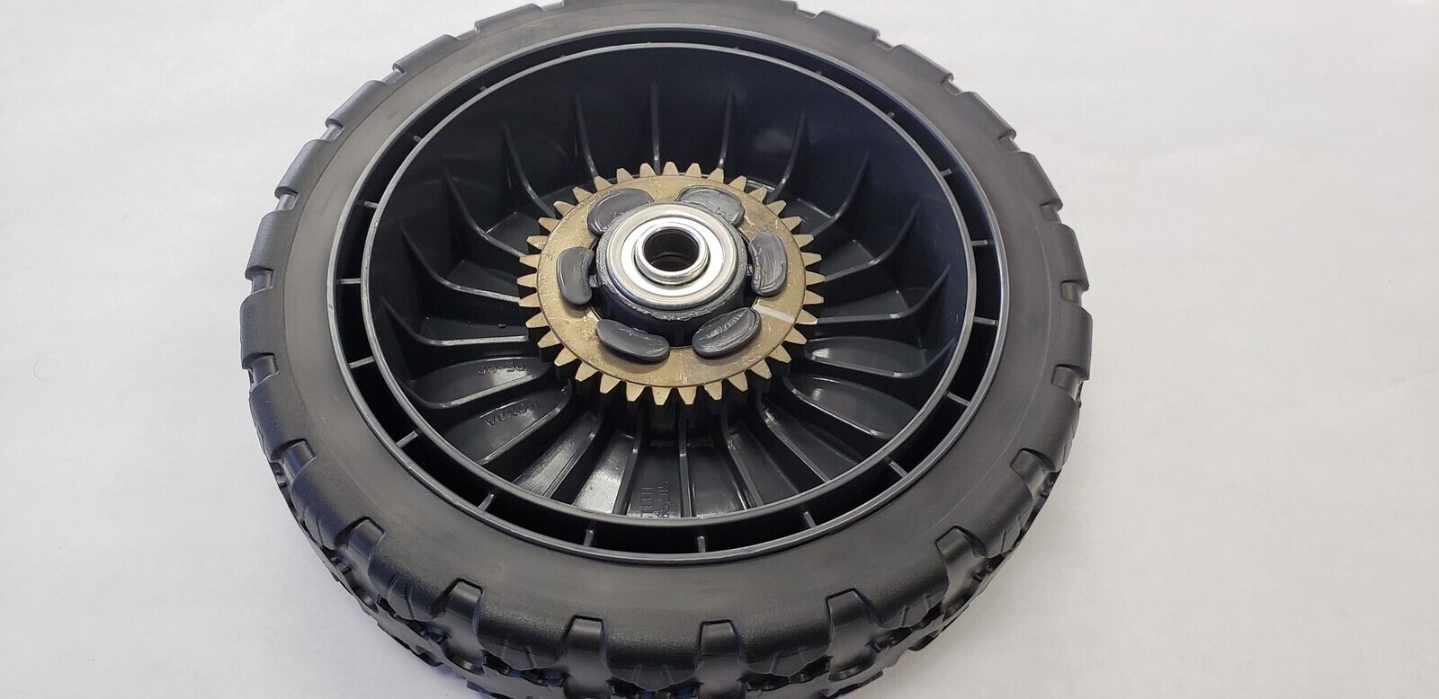 HRR216K10 - K11 REAR LAWNMOWER WHEELS FOR HONDA SET OF 2 42710-VL0 ...