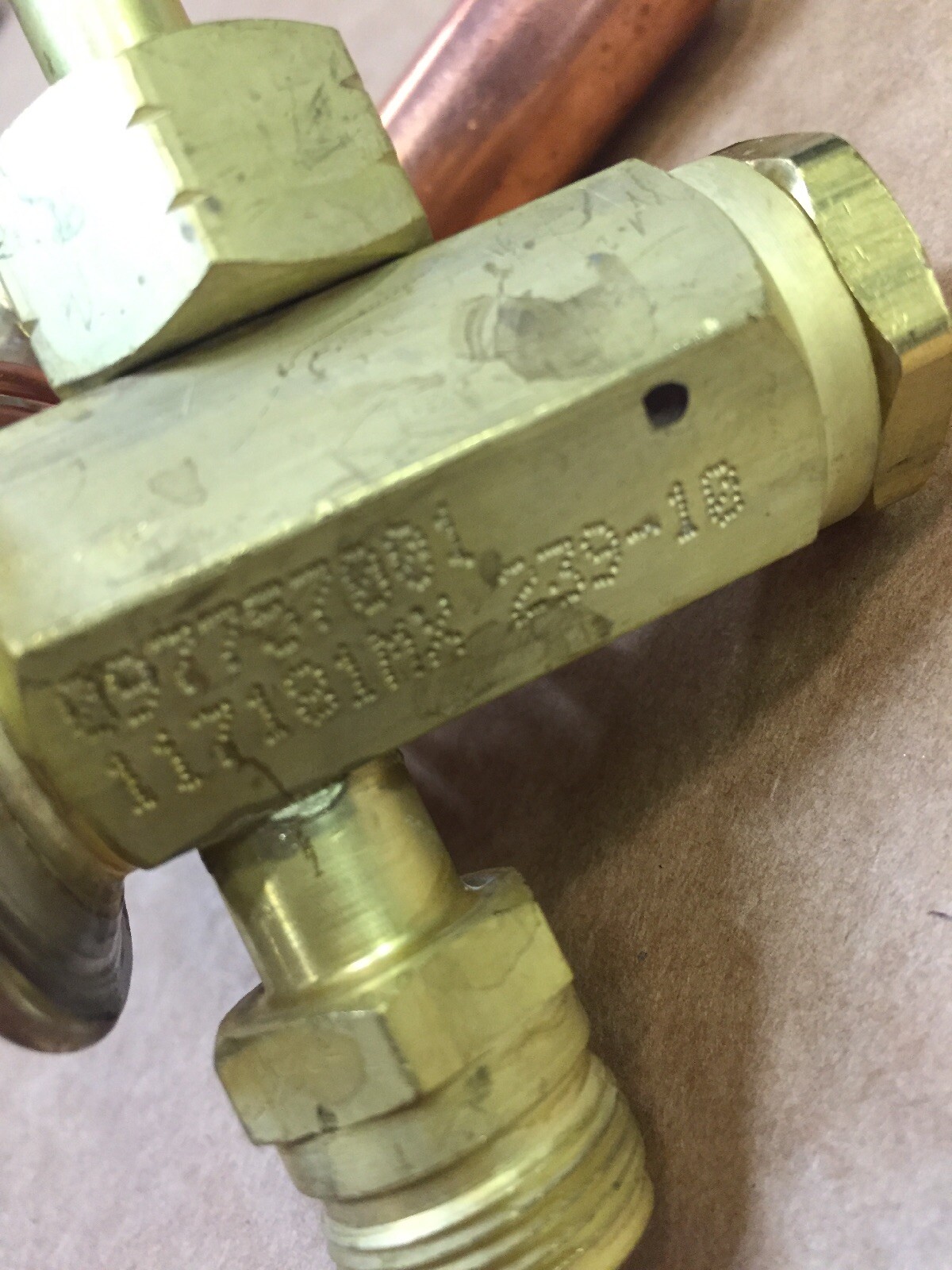 ADP 18-36 MBTUH NON-BLEED AC/HP R22 TXV 65616201 | eBay