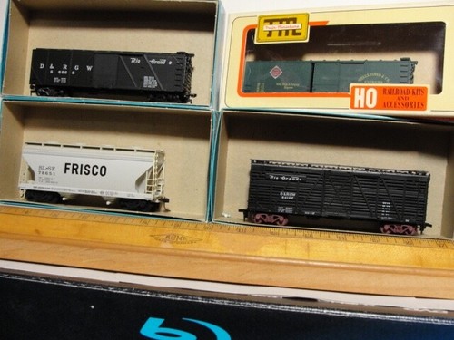 HO scale gauge 4 freight cars Wells Fargo D&RGW SLSF | eBay