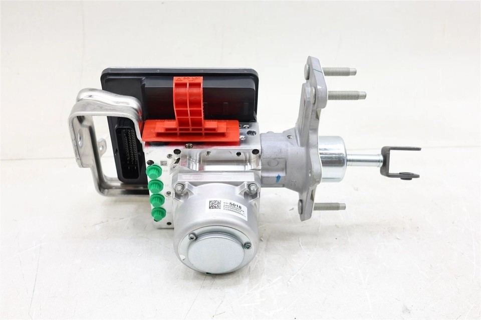 NEW OEM GM Brake Master Cylinder & ABS Hydraulic Module 87815018 Chevy ...