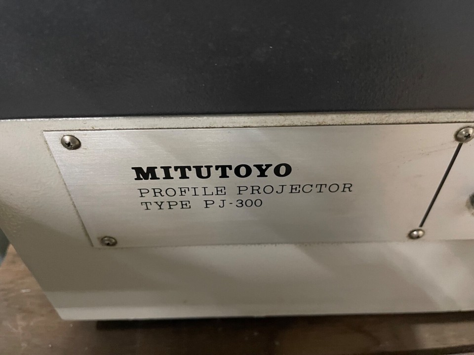 Mitutoyo PJ300 Profile Projector (Optical Comparator) | eBay