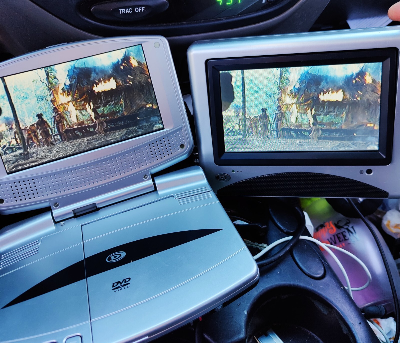 Duraband Portable DVD dual-7B w/ Carrying Case 2 Screens Tested Working ...