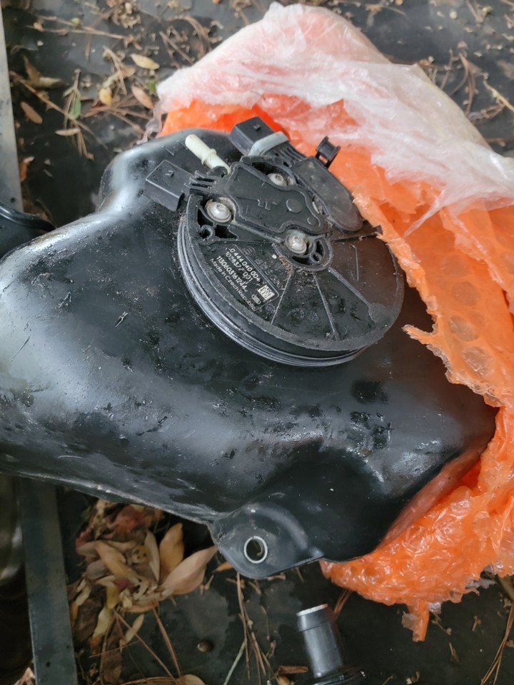 Def Tank for Mercedes Benz Sprinter Plus The Pump Out Of A 2024 ...