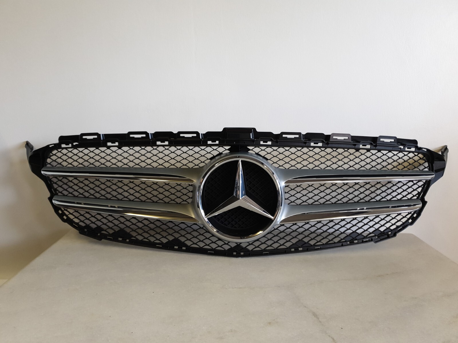 NEW Genuine Mercedes Benz C Class W205 AMG Chrome Front Bumper Grill ...