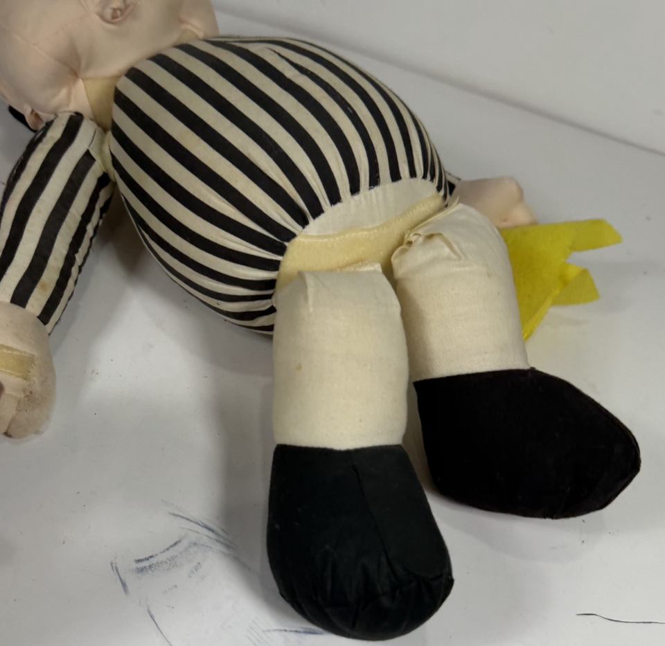 VTG Revenge on Referee 16in Tear-Apart Doll - does not come with ...