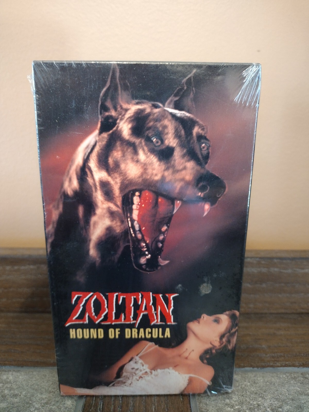 Zoltan: Hound of Dracula (VHS, 1993) for sale online | eBay