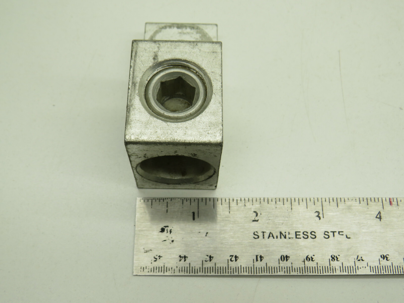 ILSCO+D3591+Aluminum+Lug+3%2F0-750+MCM+620+in+Lbs+Al9cu for sale online ...