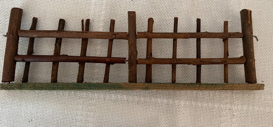 Vintage Antique German Erzgebirge Putz Village Wooden Fence 4pcs | eBay