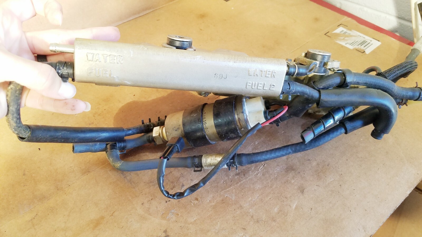 Yamaha F200TXRD 200HP 4 Stroke VST Float Chamber Assy 69J-14180-20-00 ...