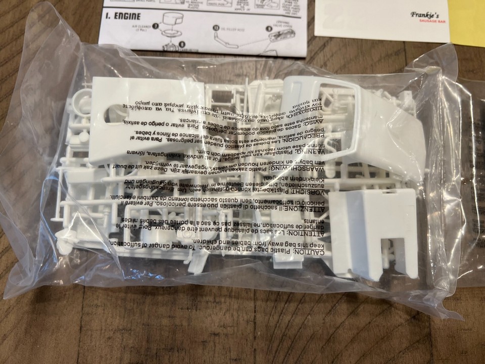 1/25 DTR Frankie Schneider Gremlin Modified Model Kit - Open Box ...