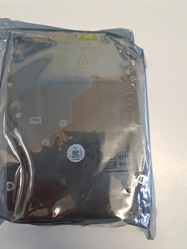 Toshiba Enterprise MG07ACA14TE 14TB HDD, SATA 3, 3.5" Internal Hard ...