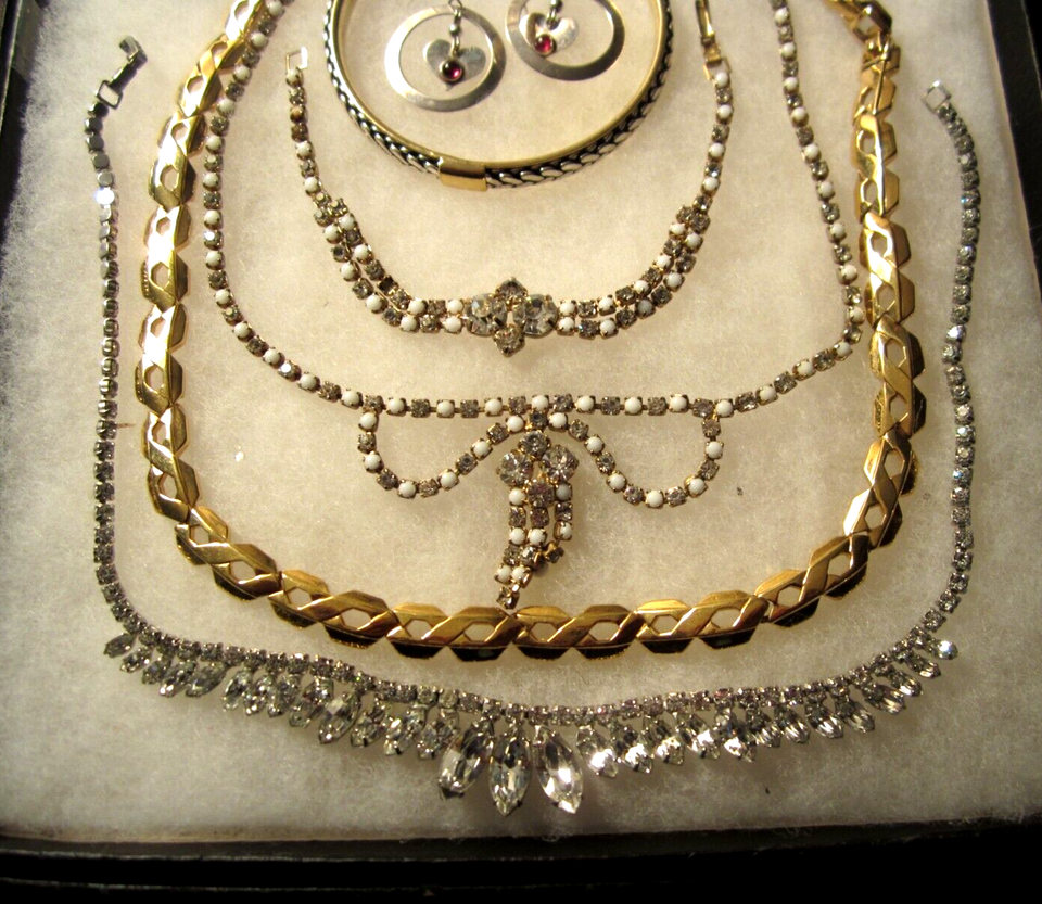 WOW Lot VINTAGE COSTUME JEWELRY some signed some 925 Jarin Rhinestones ...