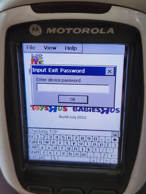 10 ToysRus Motorola MC17 Scanners & charging stations with 6 charging ...