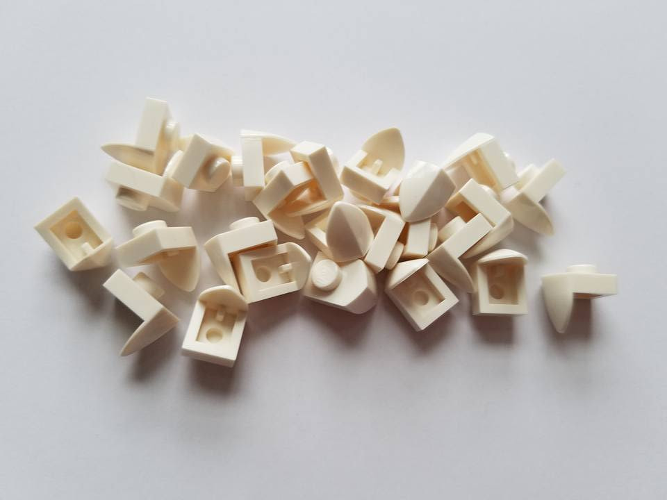 Lego White Plate Mod 1x1 Tooth, Part 15070, Element 6046905, Qty:25 ...