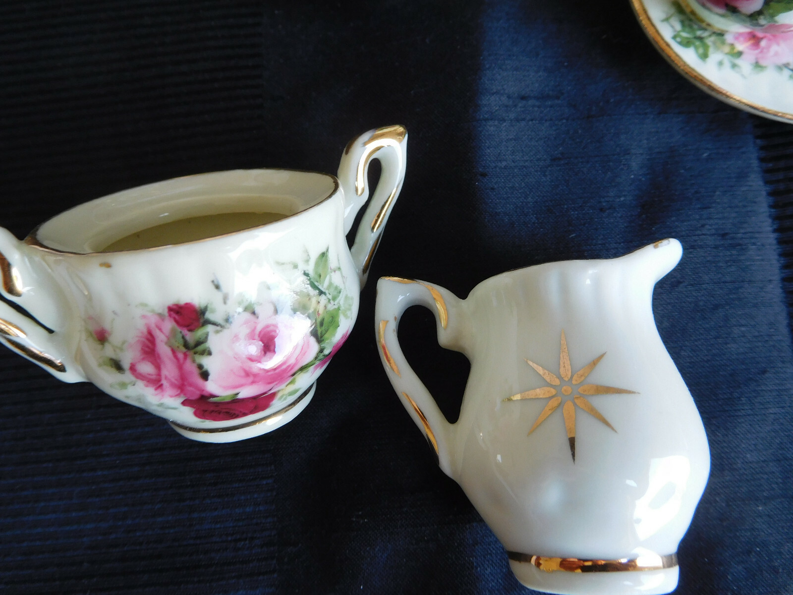 10 piece Miniature mini ROSES & STAR SUN BURST TEA SET vintage ...